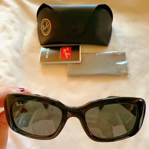 Ray-Ban | Accessories | Rayban Rb 422 6171 Black Rectangular Sunglasses Frames Designer Italy ...
